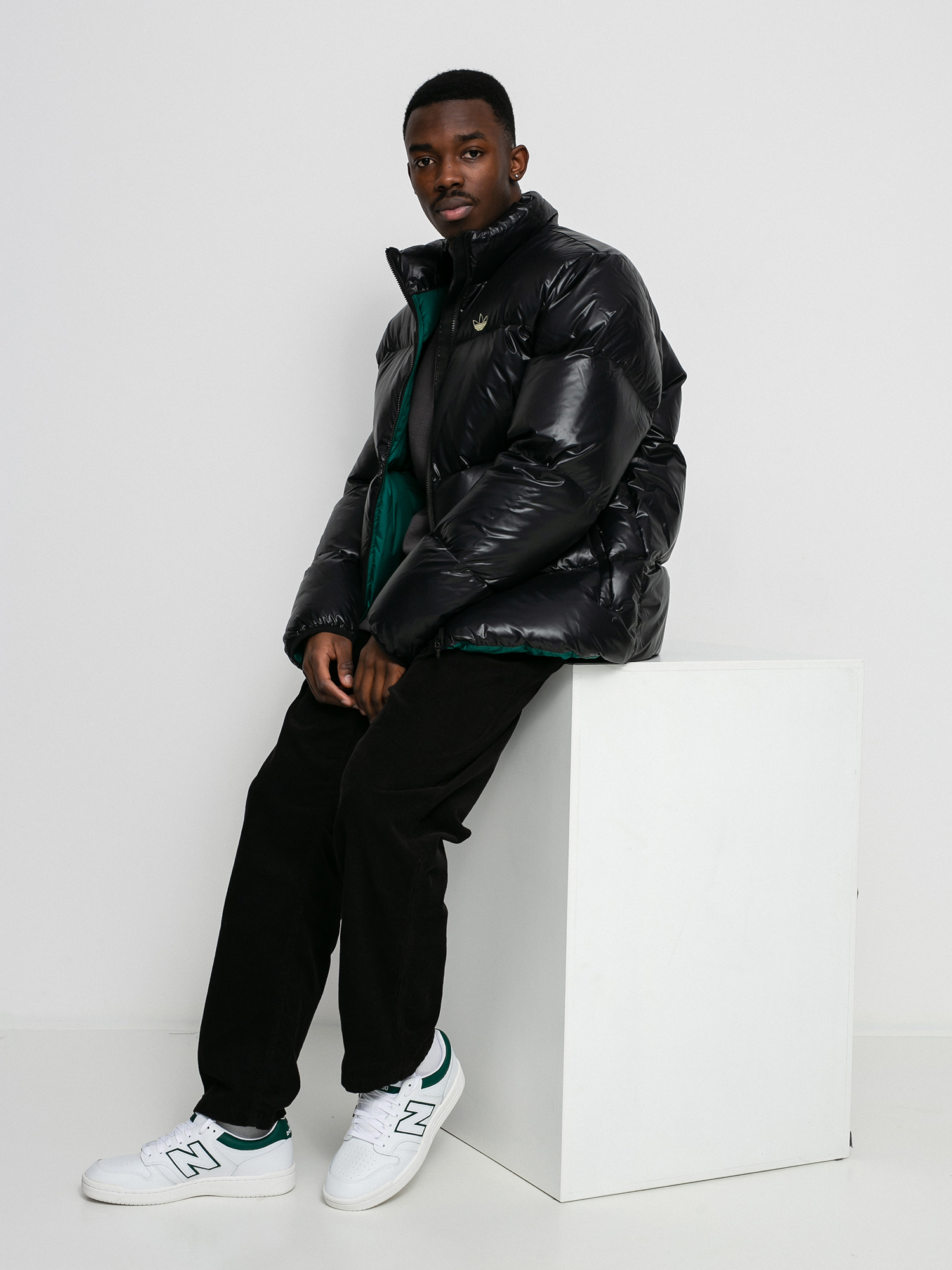 Kurtka adidas Tj Puff - czarny (black/cgreen)