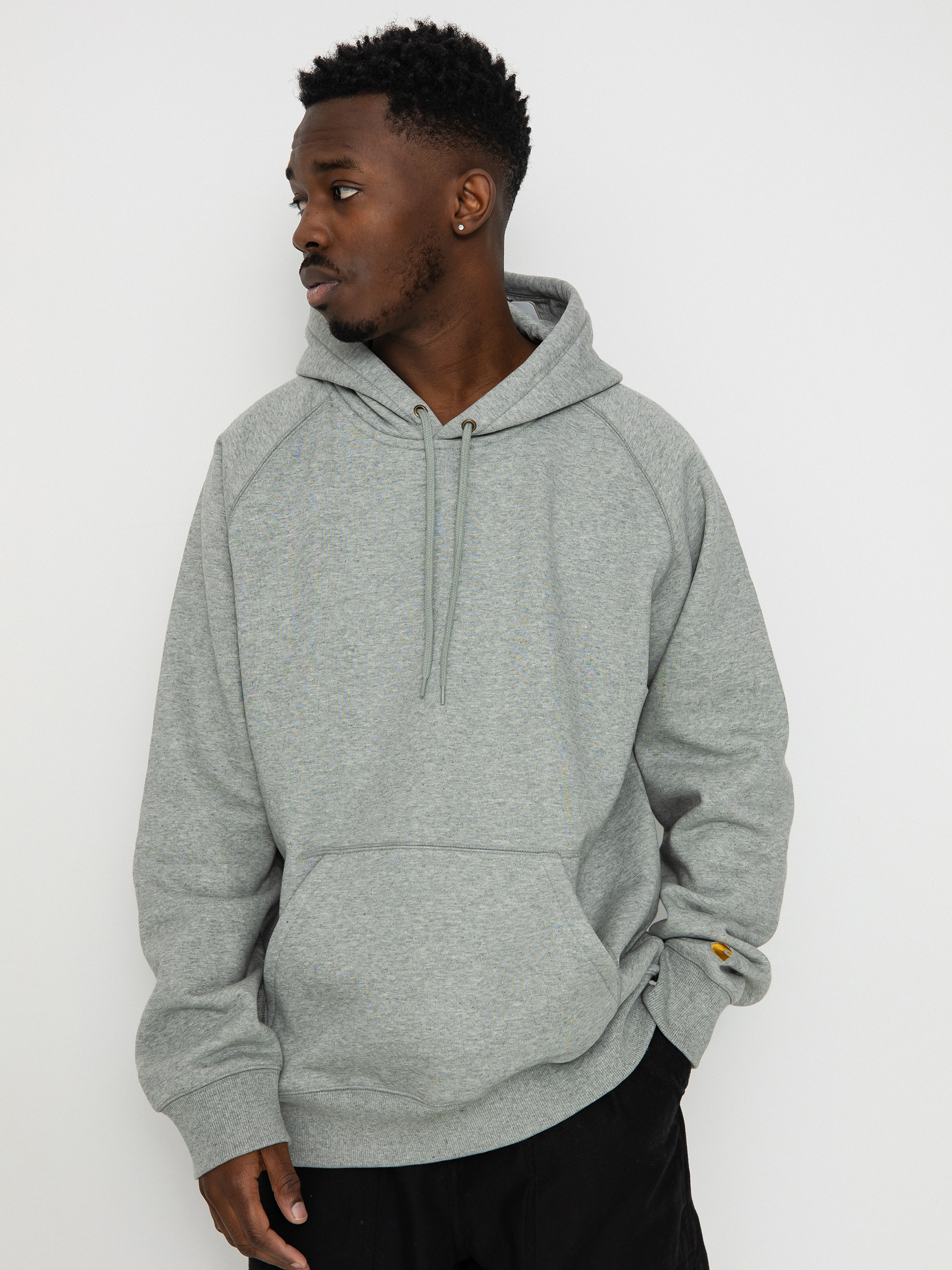 Bluza z kapturem Carhartt WIP Chase HD - szary (grey heather/gold) Bluza z kapturem Carhartt WIP Chase HD - szary (grey heather/gold)